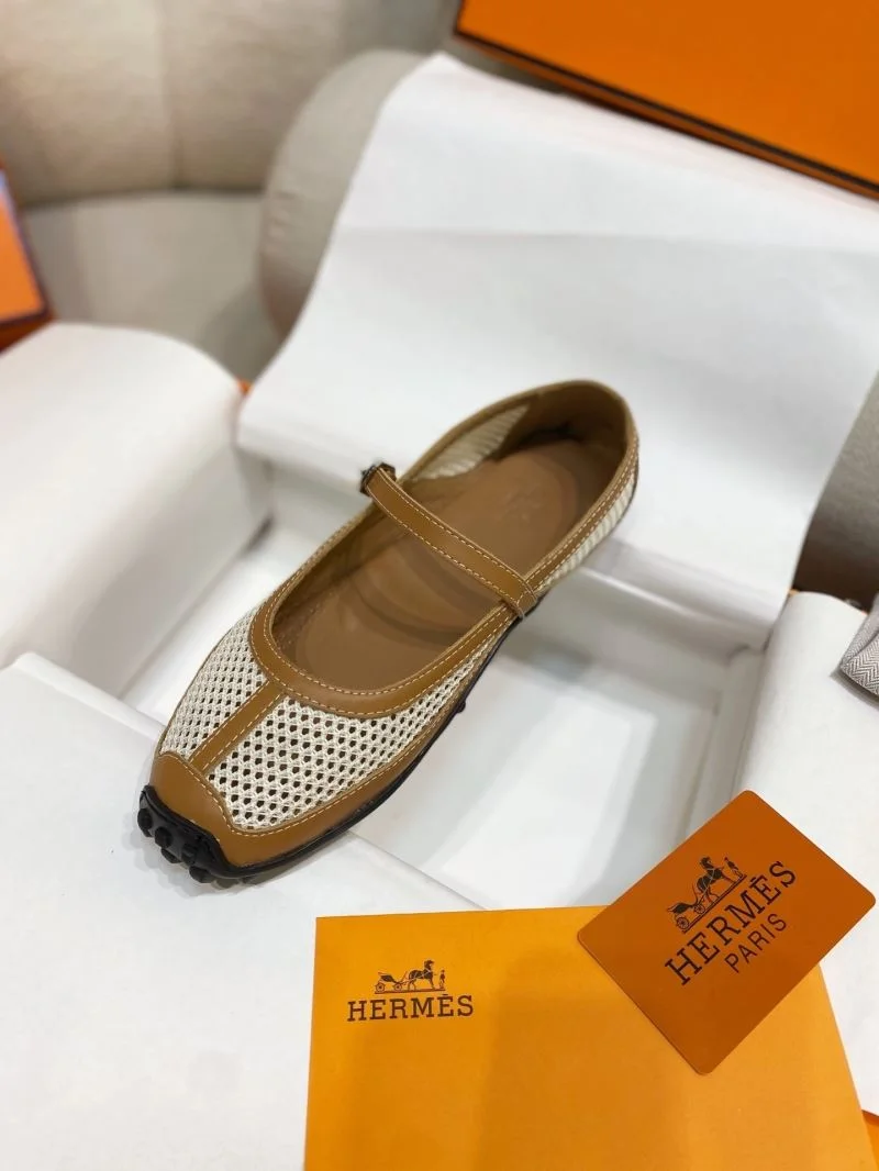 Brand-authenticated Hermes Low Shoes