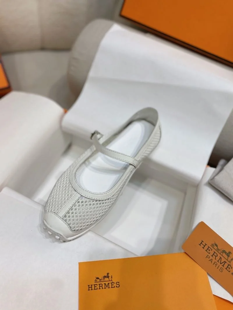 Top mirror Hermes Low Shoes