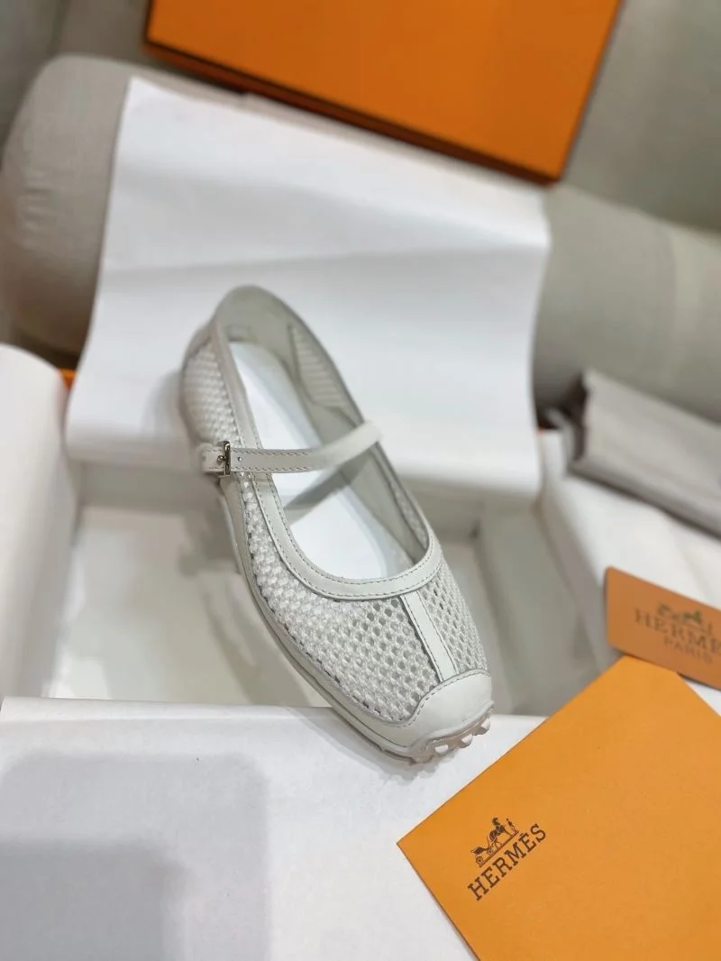 Top mirror Hermes Low Shoes