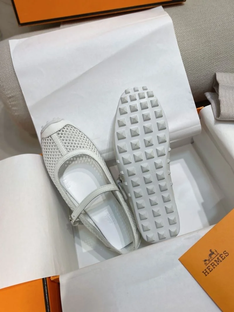 Top mirror Hermes Low Shoes