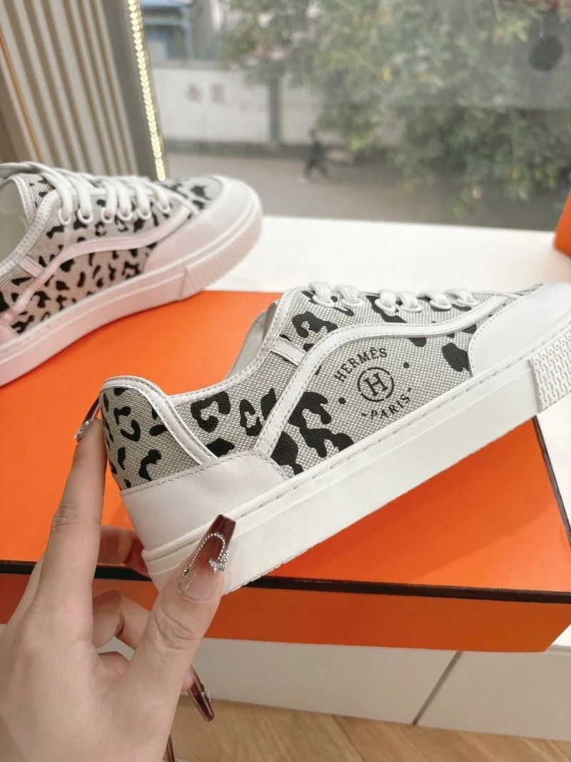 Precise copy Hermes Low Shoes