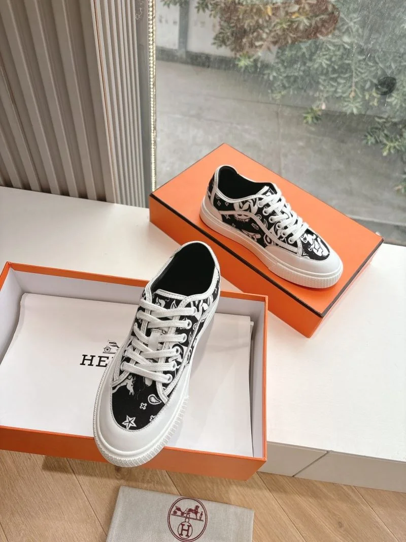 Brand-authenticated Hermes Low Shoes