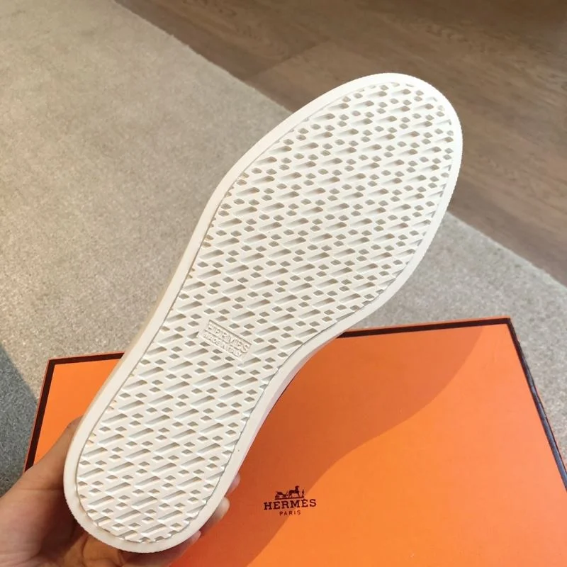 Exact replica Hermes Low Shoes