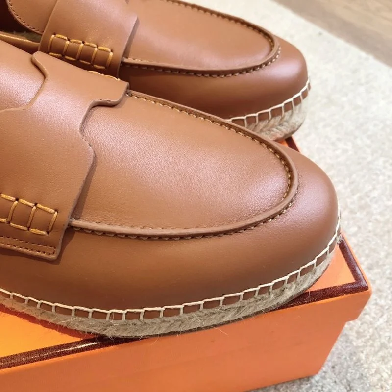 Bargain Hermes Low Shoes