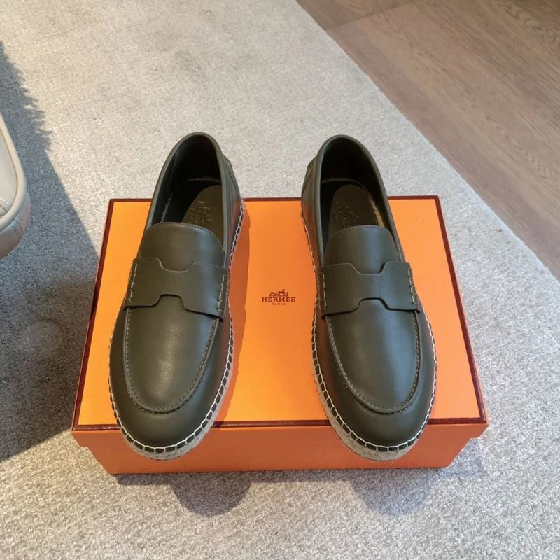 Bargain Hermes Low Shoes