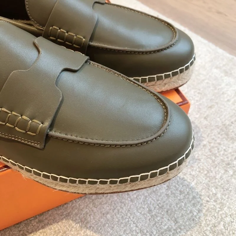 Bargain Hermes Low Shoes