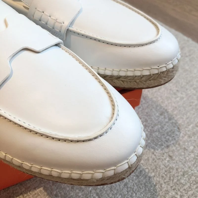 Value-priced Hermes Low Shoes