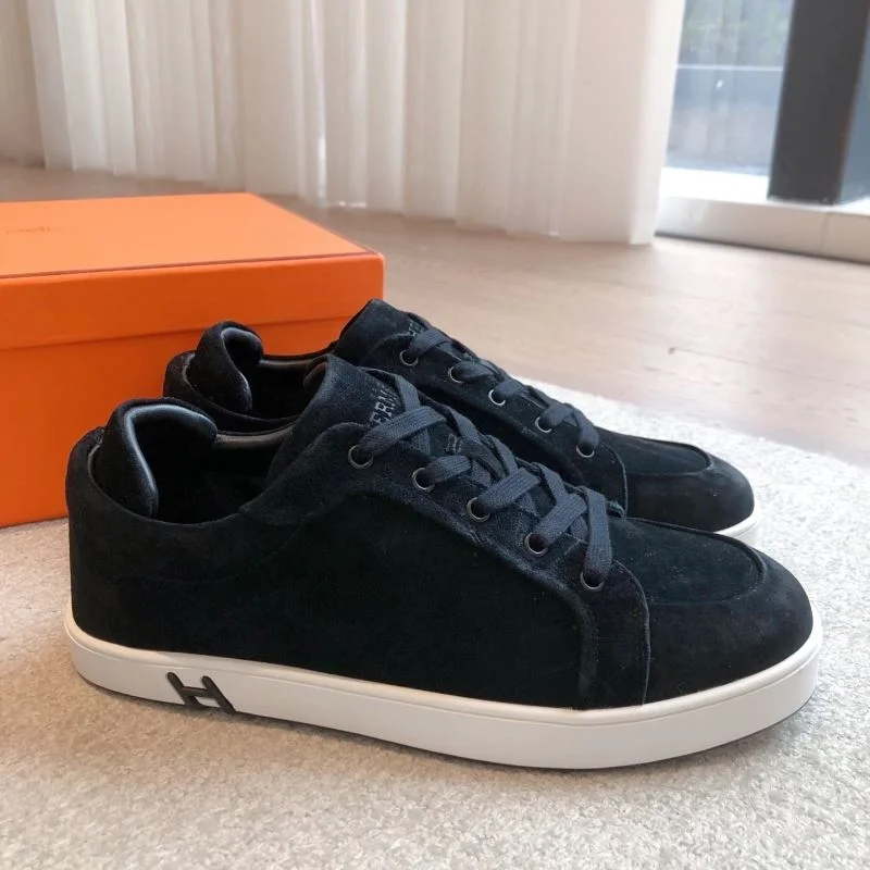 Accurate model Hermes Low Shoes