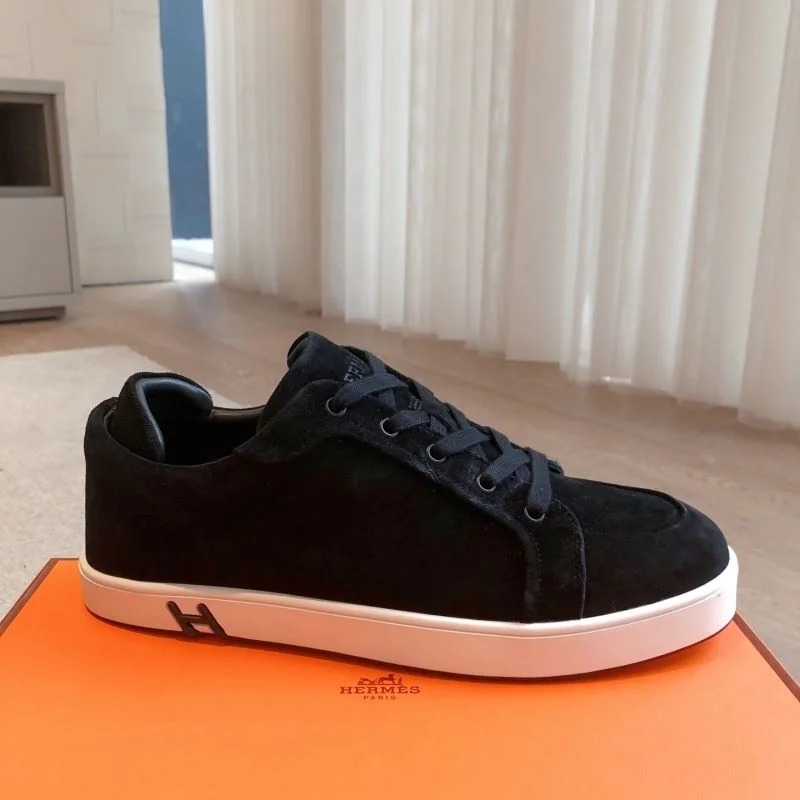 Accurate model Hermes Low Shoes