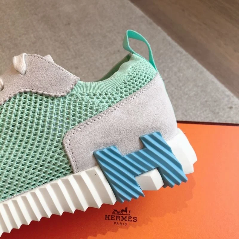 Accurate model Hermes Low Shoes