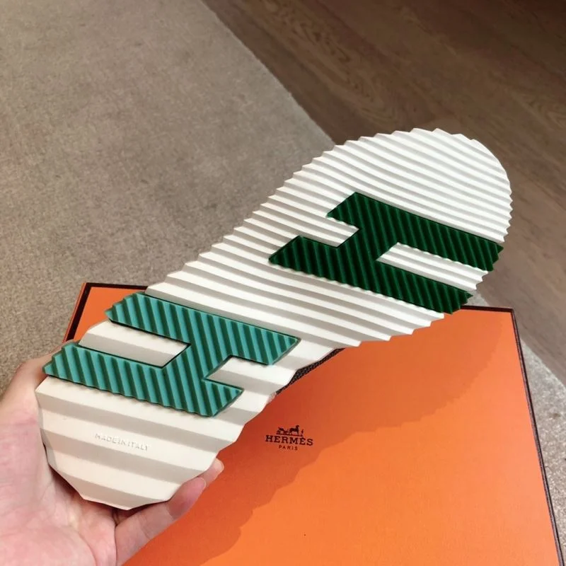 Exact replica Hermes Low Shoes