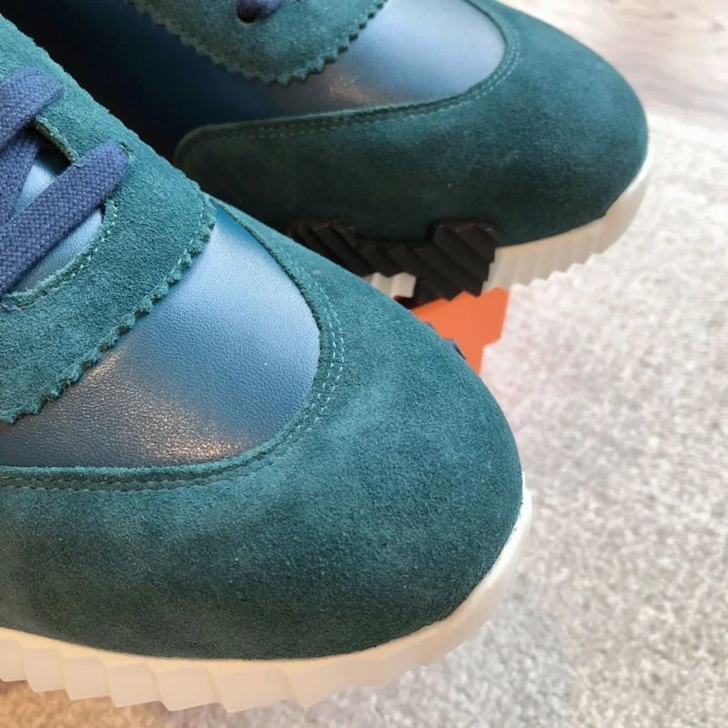 Accurate model Hermes Low Shoes