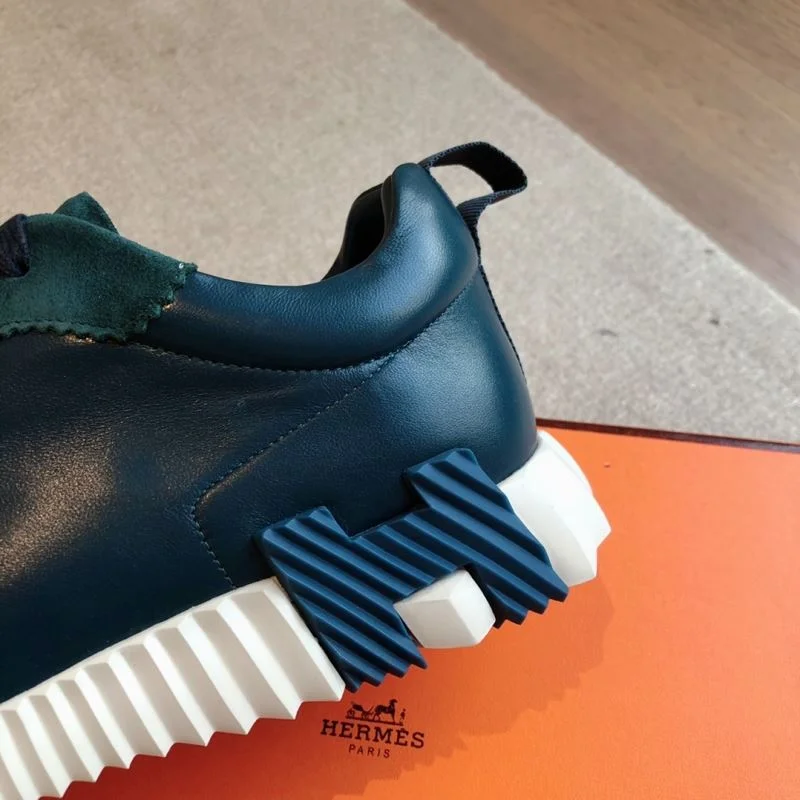 Accurate model Hermes Low Shoes