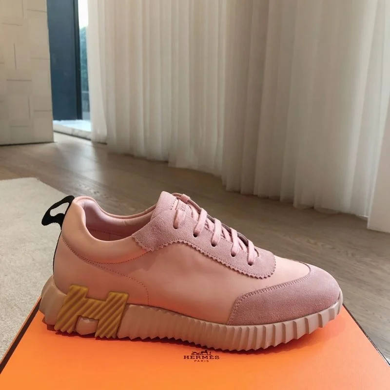 Accurate model Hermes Low Shoes