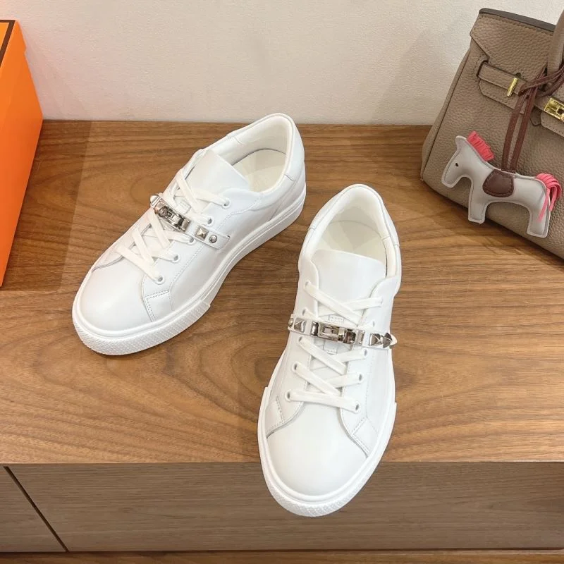 Top mirror Hermes Low Shoes