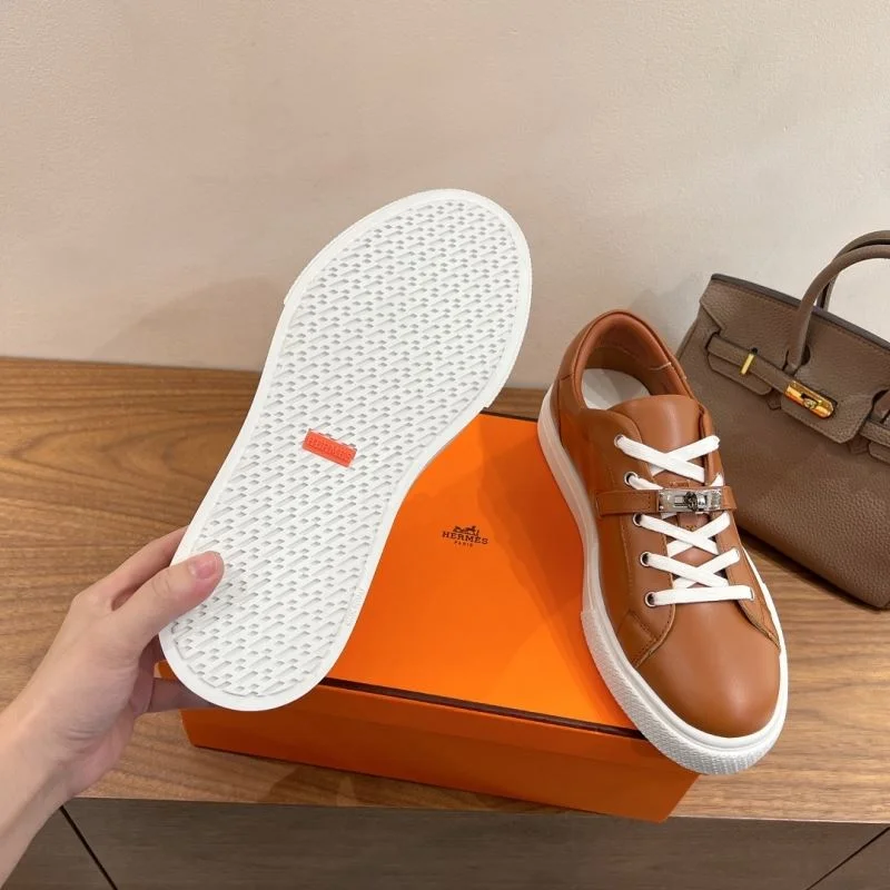 Top mirror Hermes Low Shoes
