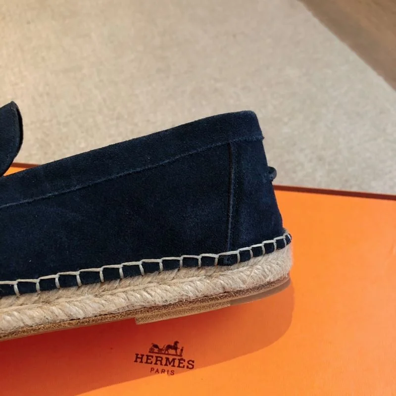 Accurate model Hermes Low Shoes