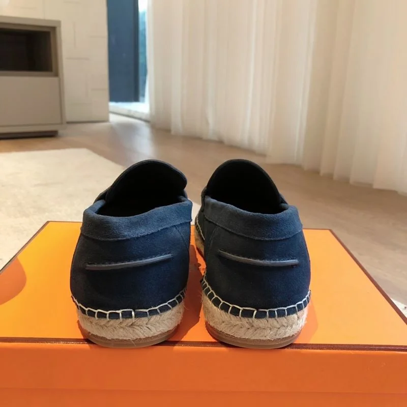Accurate model Hermes Low Shoes