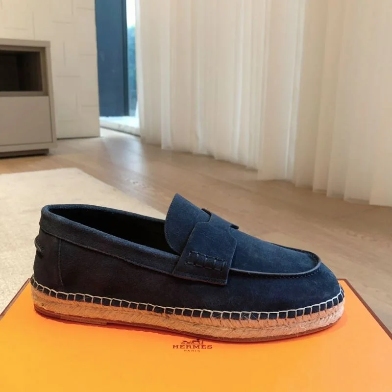 Accurate model Hermes Low Shoes