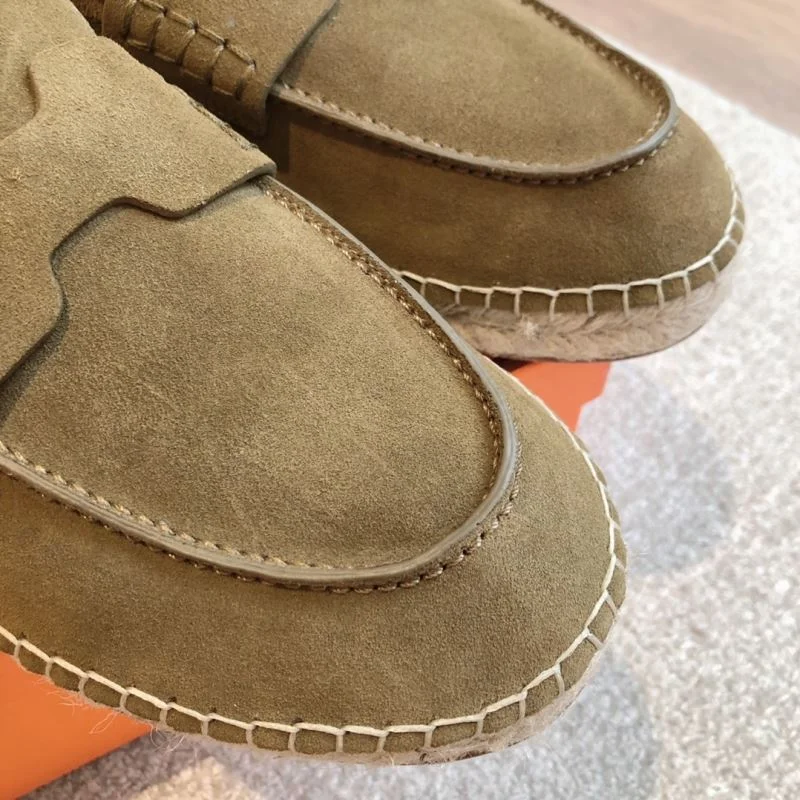 Exact replica Hermes Low Shoes