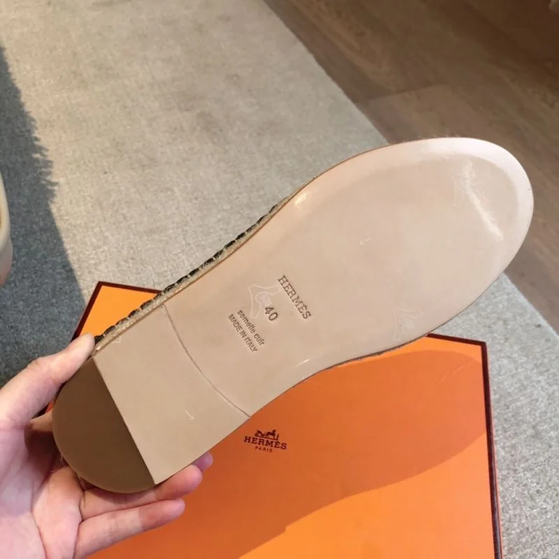 Bargain Hermes Low Shoes