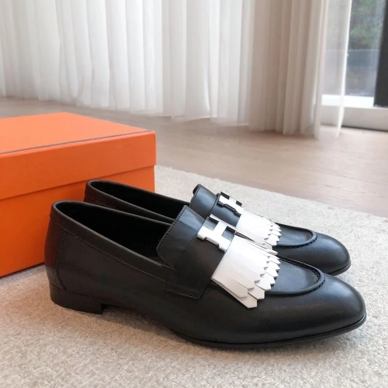 Exact replica Hermes Low Shoes