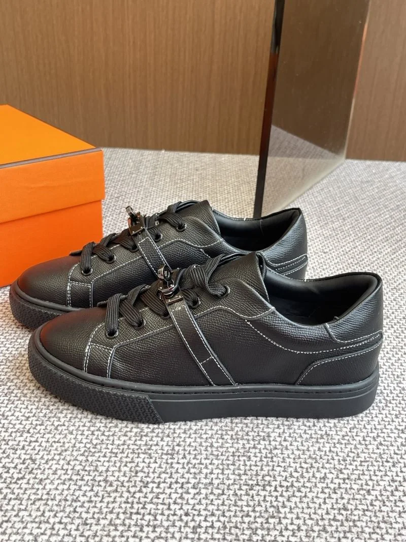 Accurate model Hermes Low Shoes