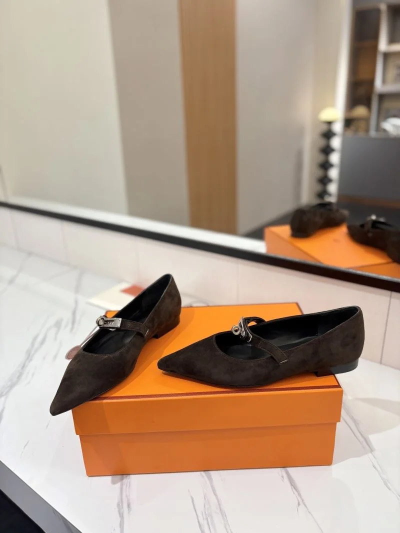 Low-cost Hermes Low Shoes
