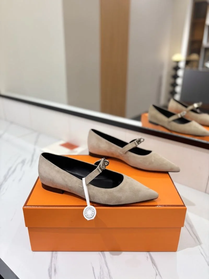 Hermes Low Shoes