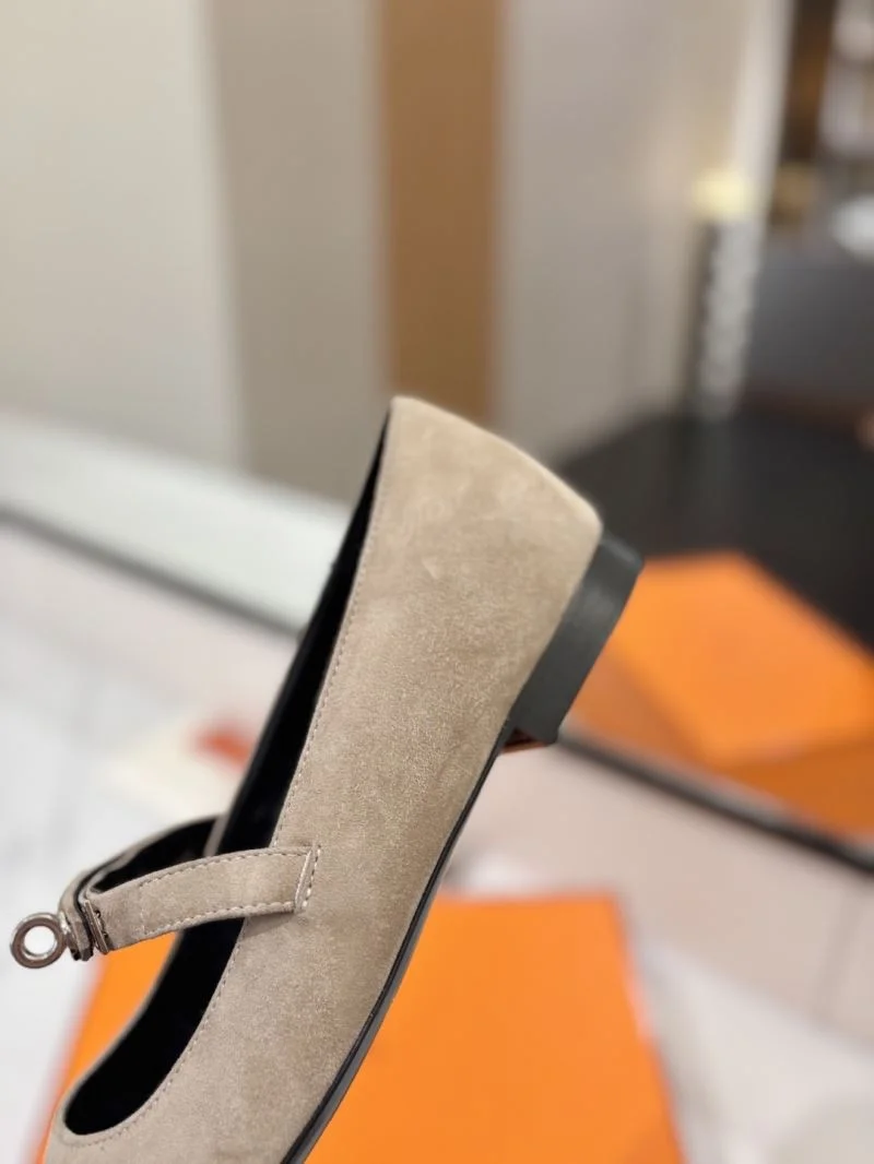 Economical Hermes Low Shoes