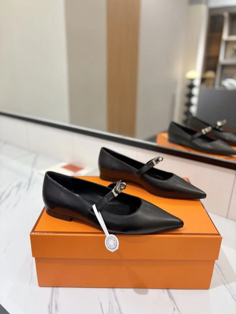 Hermes Low Shoes