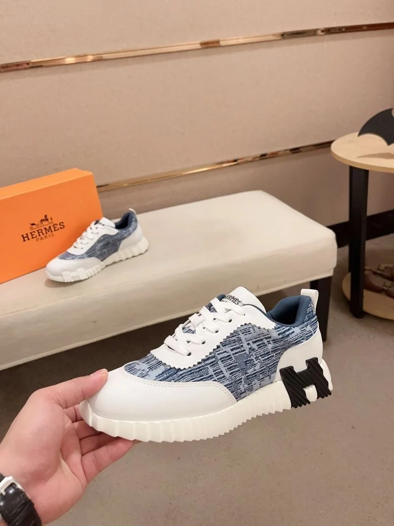 Accurate model Hermes Low Shoes