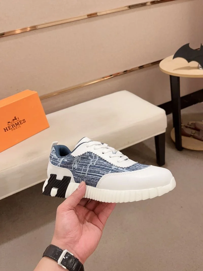 Accurate model Hermes Low Shoes