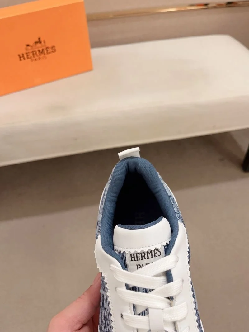 Accurate model Hermes Low Shoes
