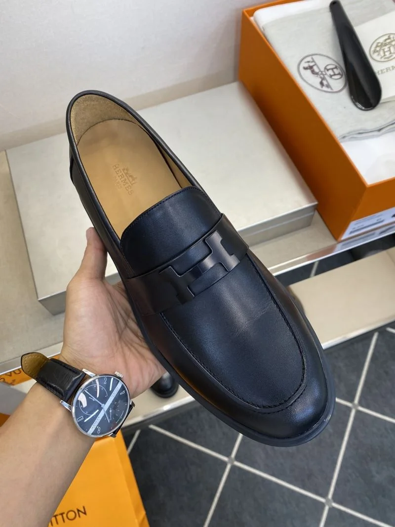 Value-priced Hermes Low Shoes
