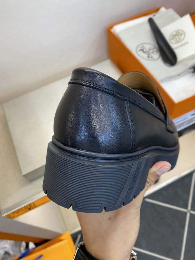 Value-priced Hermes Low Shoes