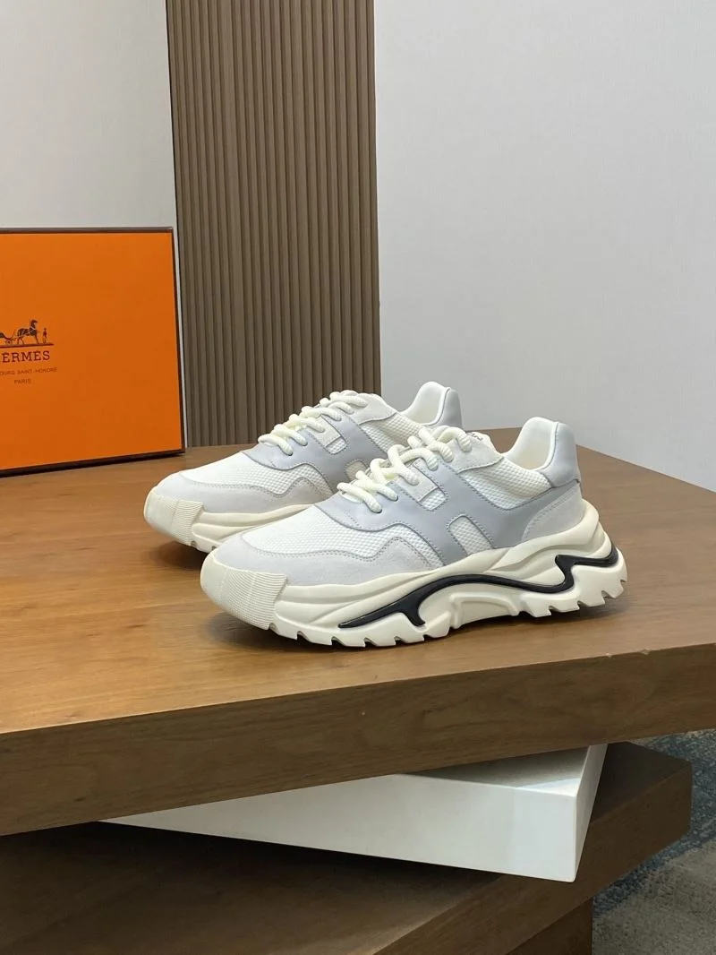 Accurate model Hermes Low Shoes