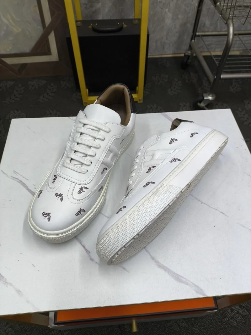 Top mirror Hermes Low Shoes