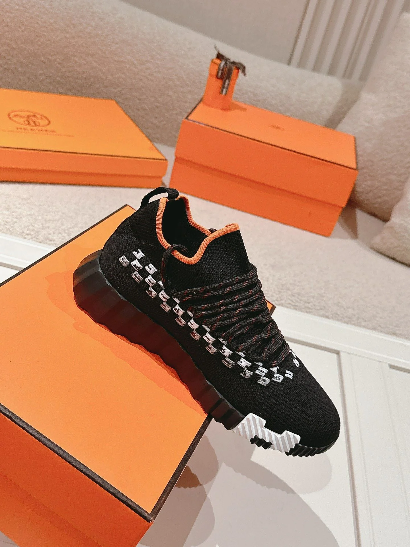 Economical Hermes Low Shoes