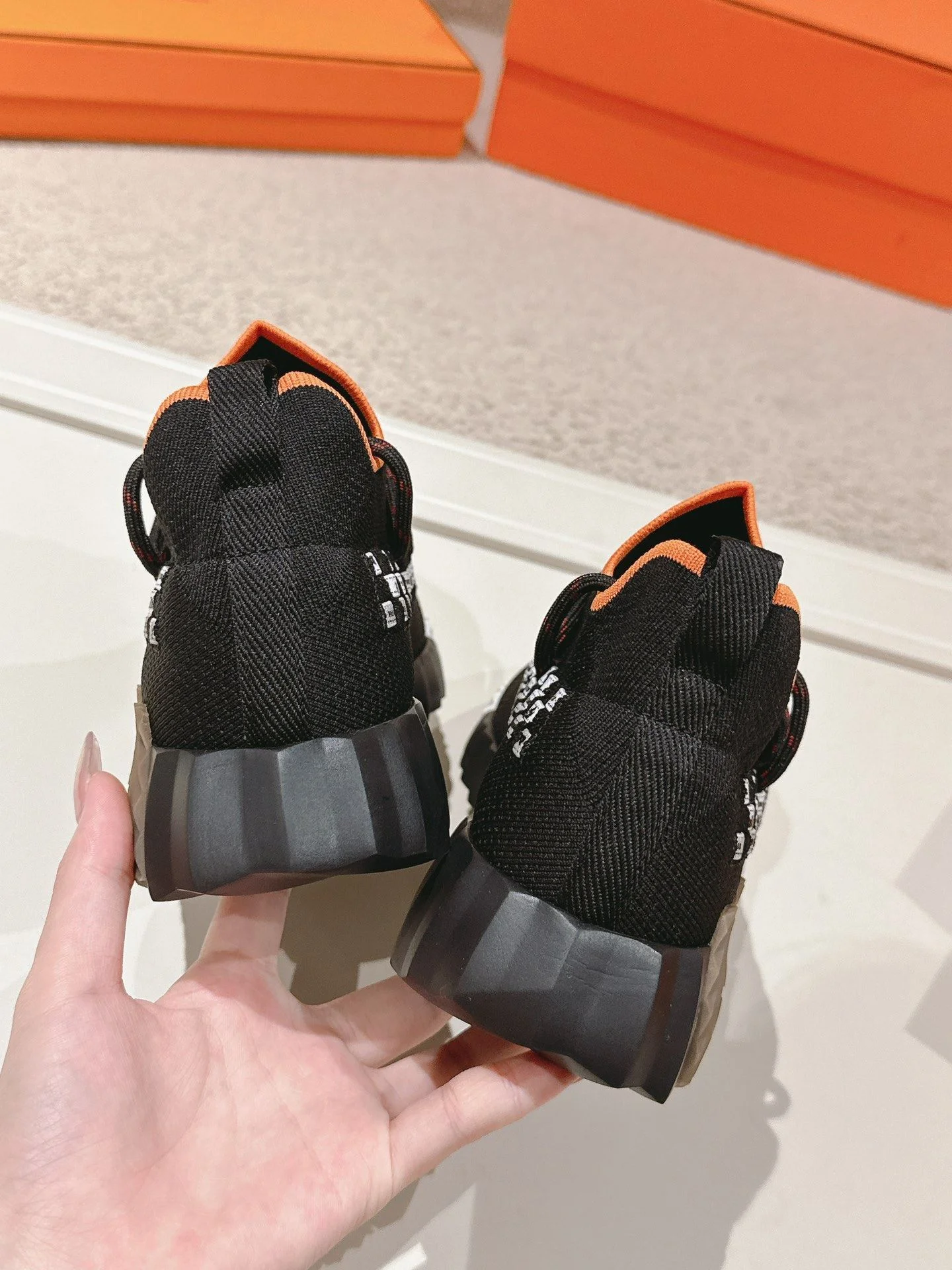 Economical Hermes Low Shoes
