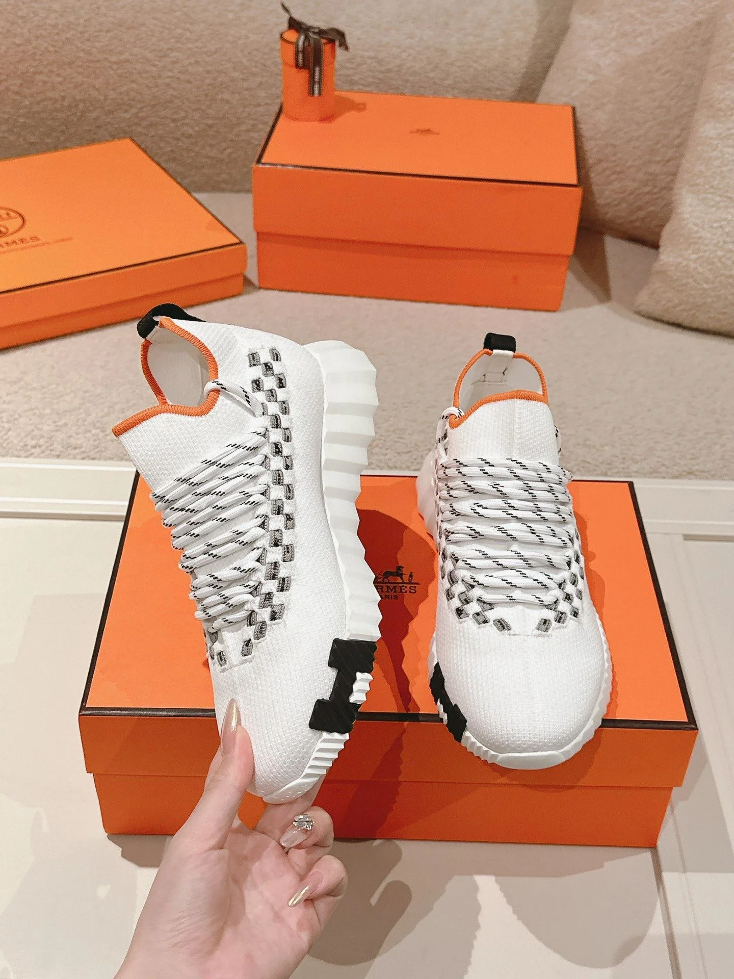 Value-priced Hermes Low Shoes