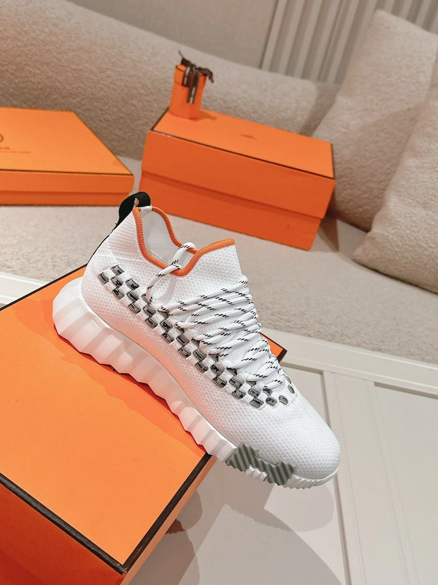 High fidelity Hermes Low Shoes