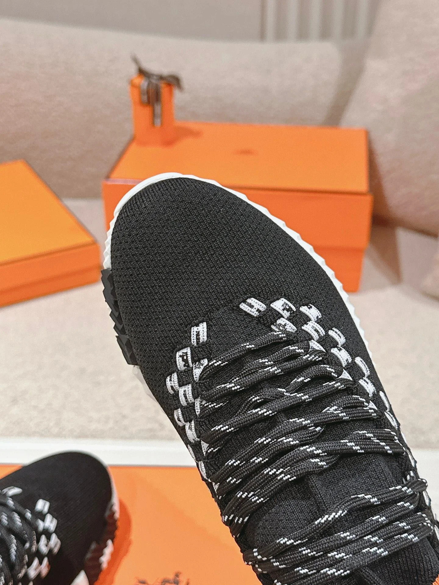 Exact replica Hermes Low Shoes