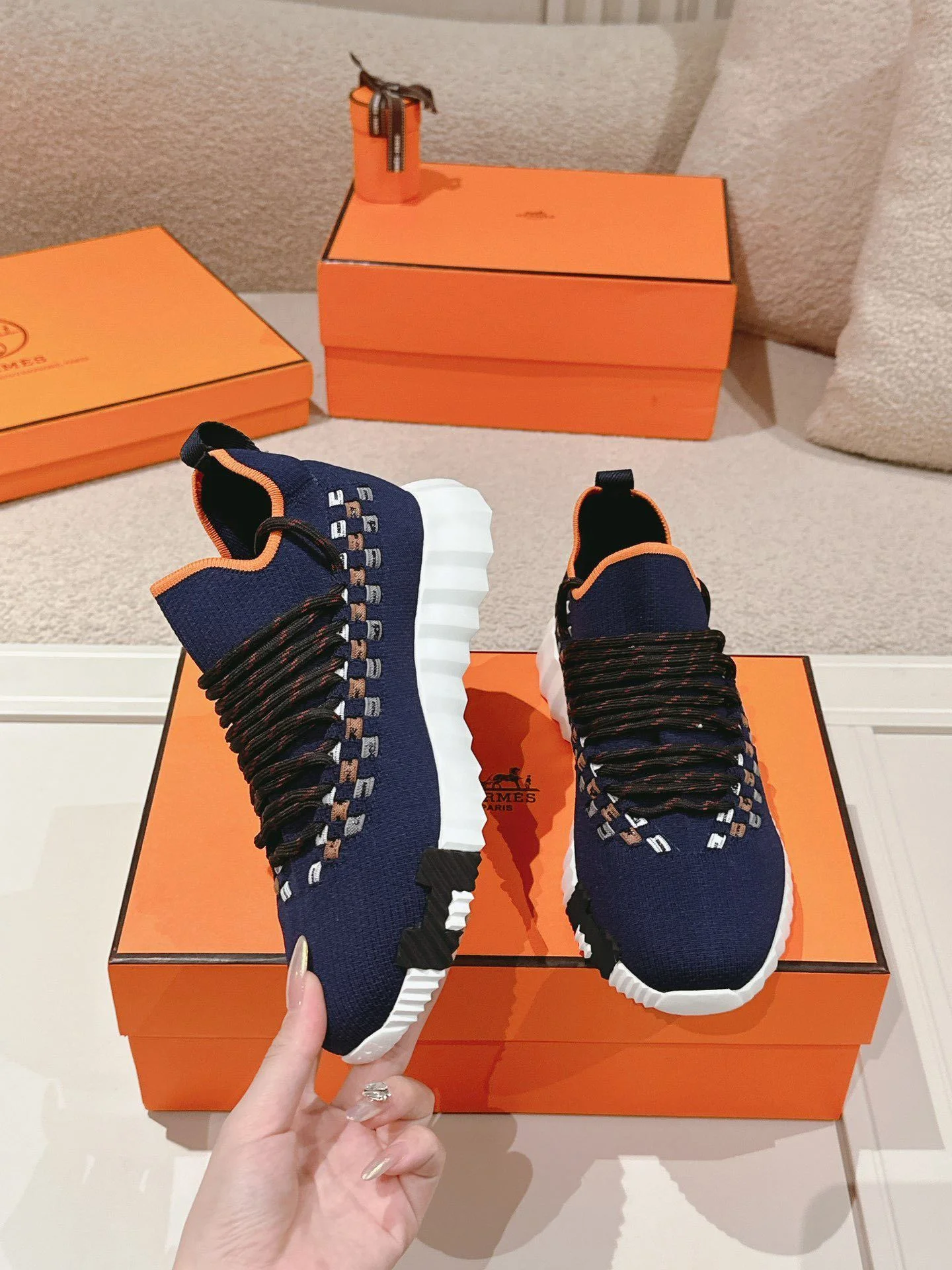 High accuracy Hermes Low Shoes