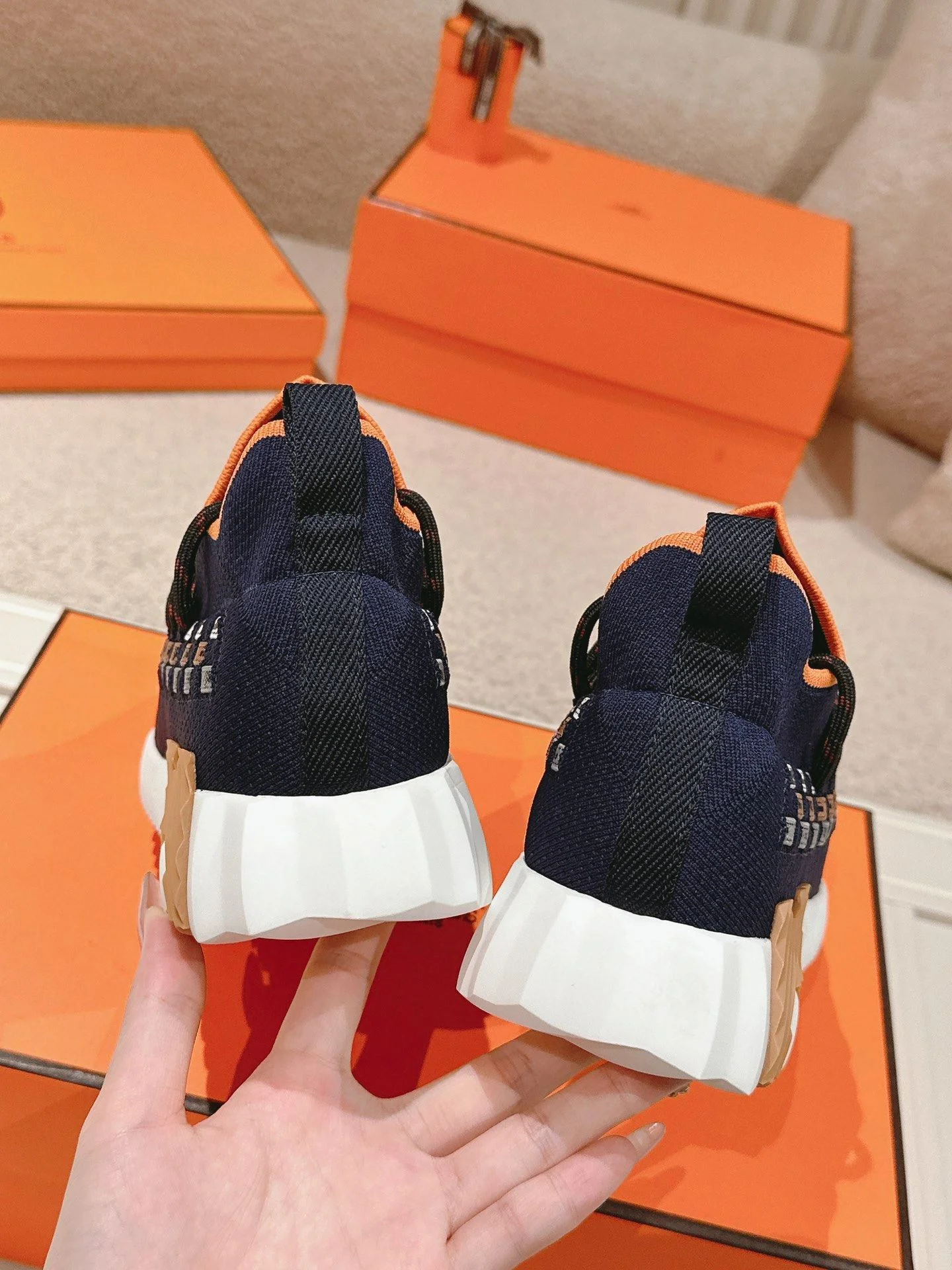 High accuracy Hermes Low Shoes