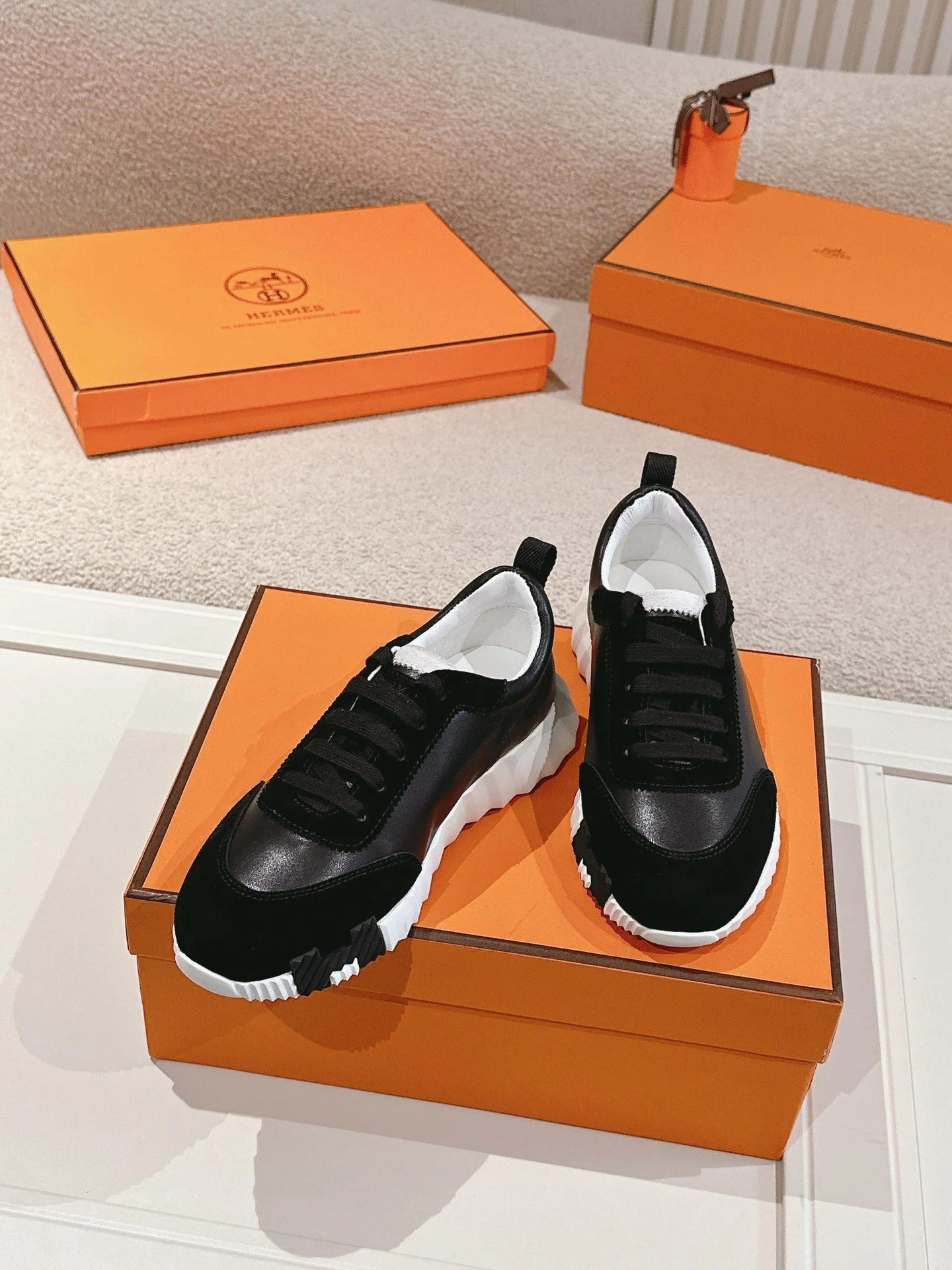 High accuracy Hermes Low Shoes