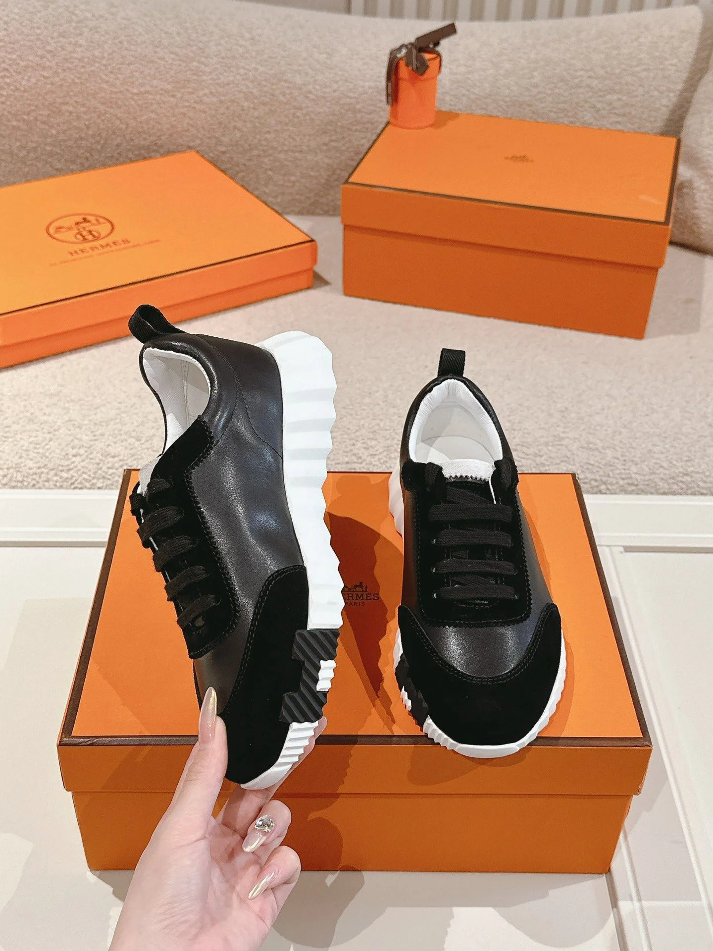 High accuracy Hermes Low Shoes