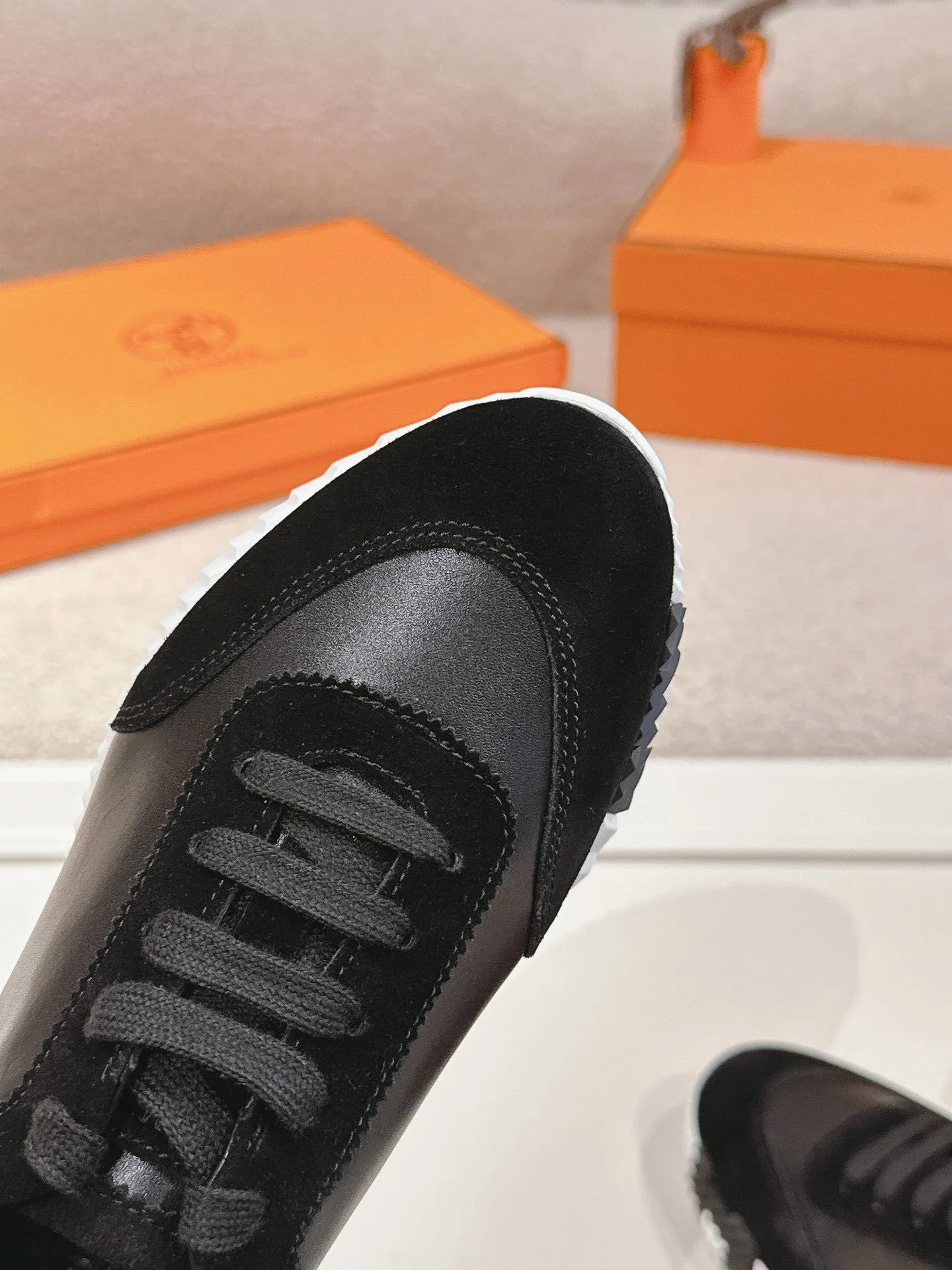 Exact replica Hermes Low Shoes