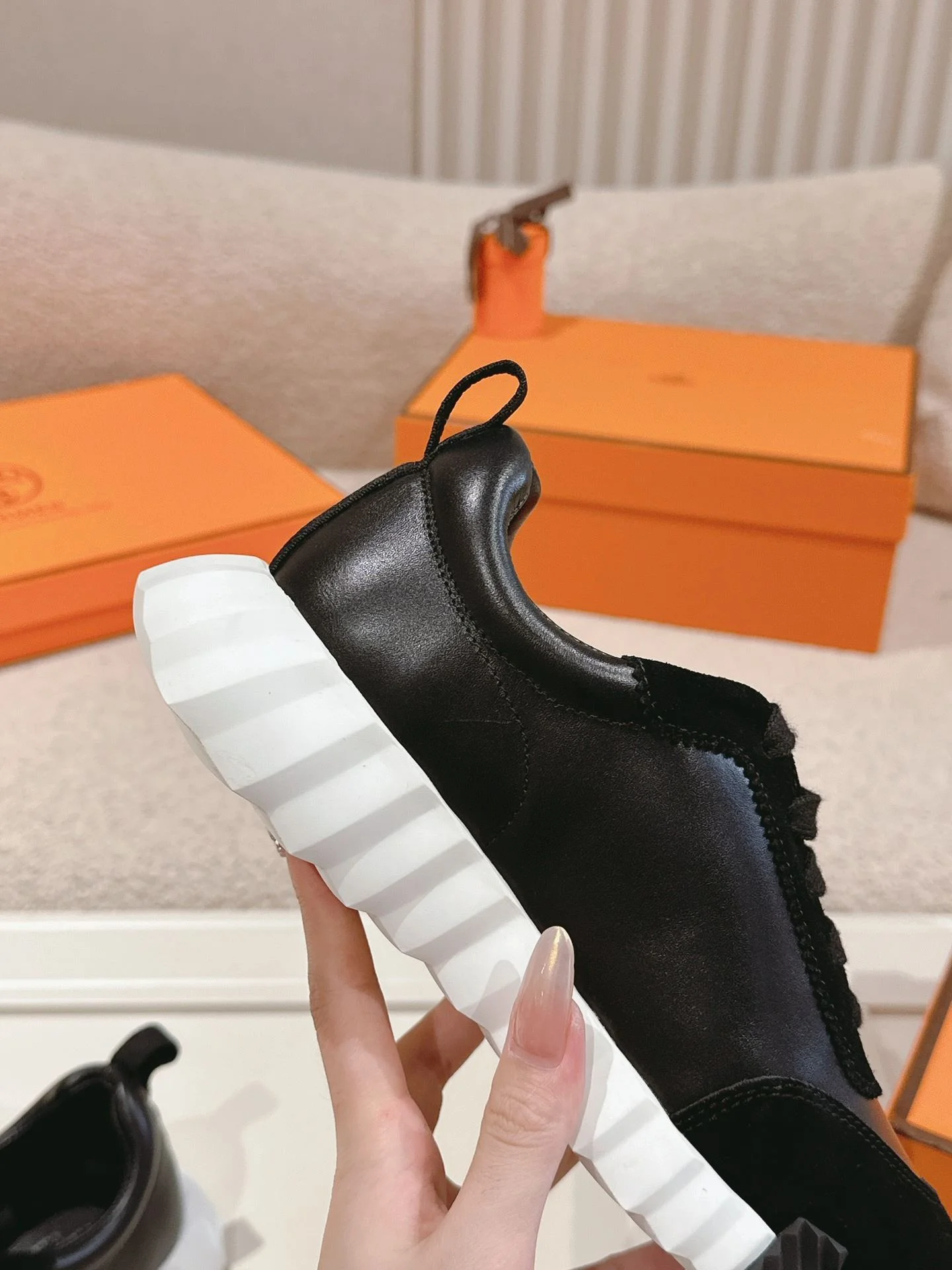 Exact replica Hermes Low Shoes