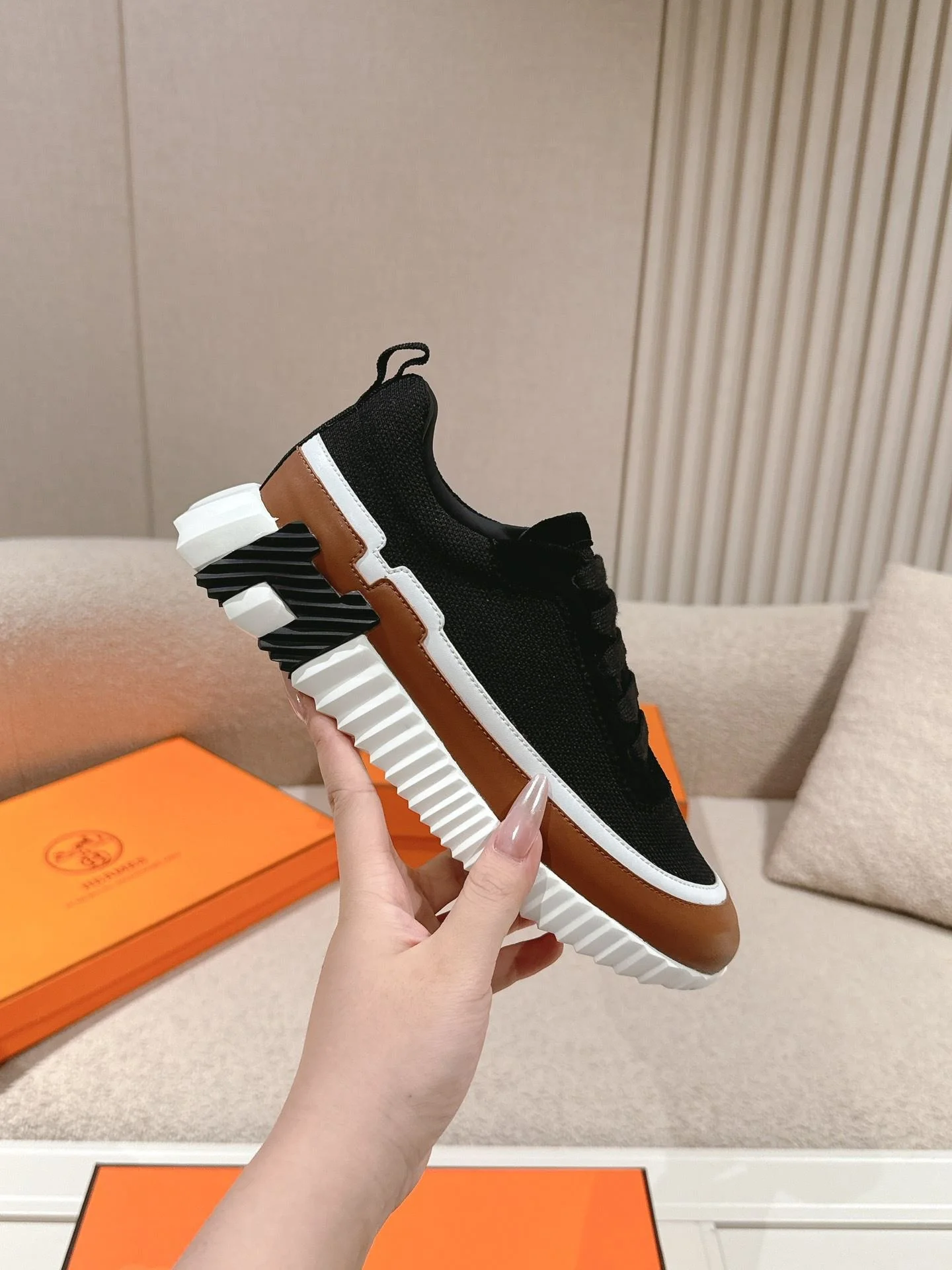 Reasonably priced Hermes Low Shoes